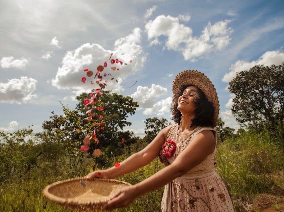 Projeto Linhas e Linhos – O Tecer Feminino – Blog Glau na Capital